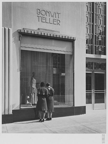 Vanished New York City Art Deco Stewart And Company Bonwit Teller